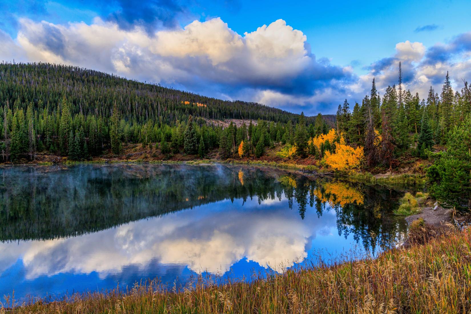 Colorado's Largest State Park Is A Mirror Image Of The Rockies, Only Better