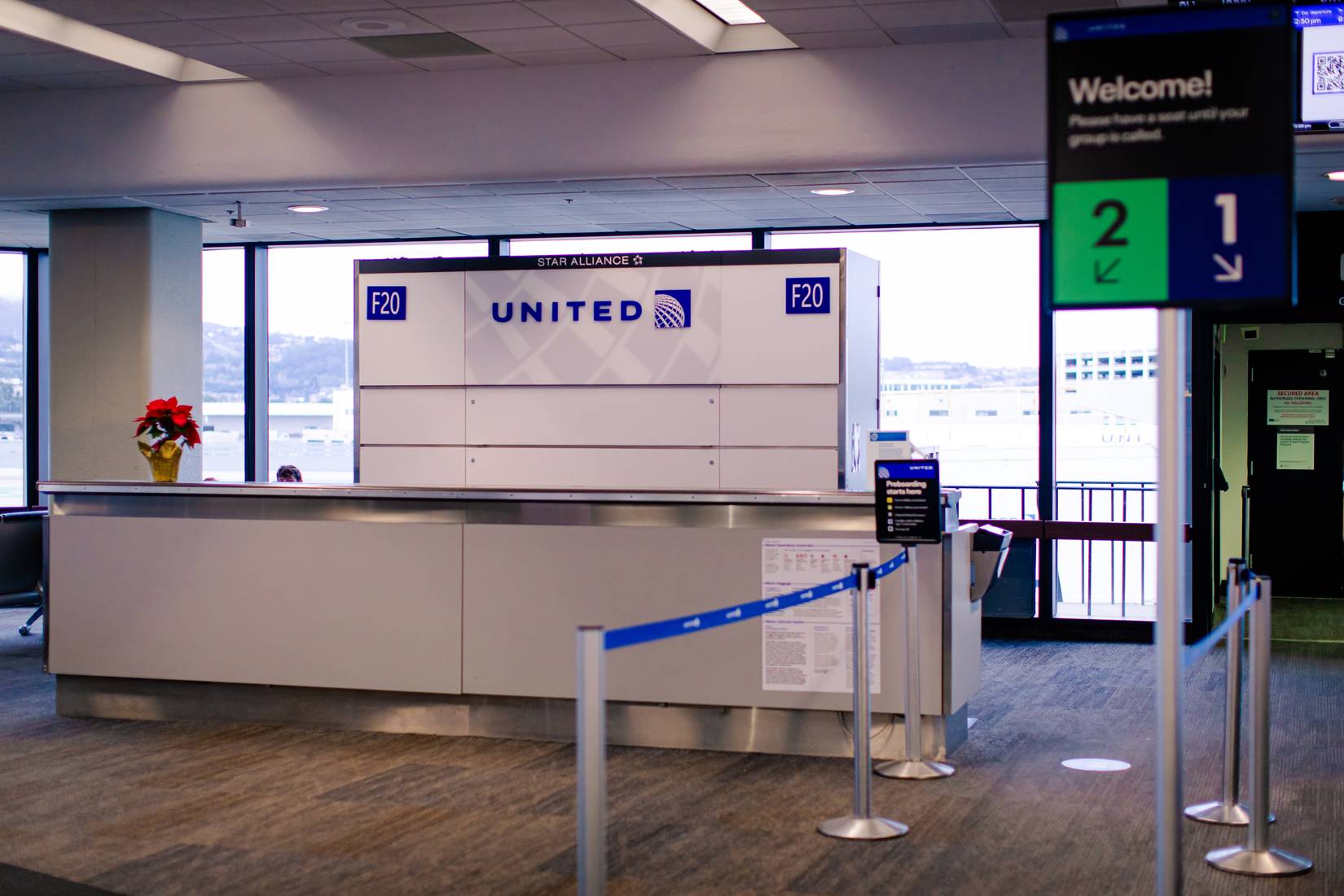 United Airlines Was The First Carrier To Serve This Lonely Airport: Now ...