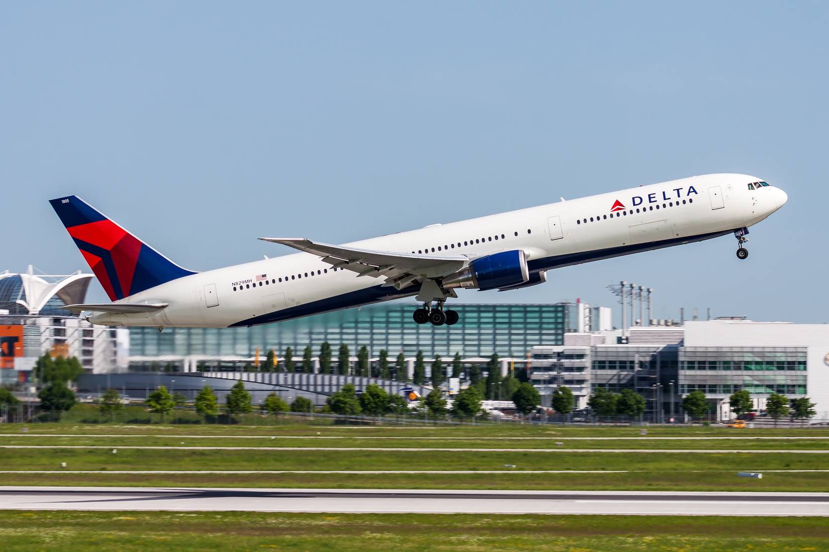 Delta Air Lines' New Asia Routes May Come Soon As It Avoids Expansion ...