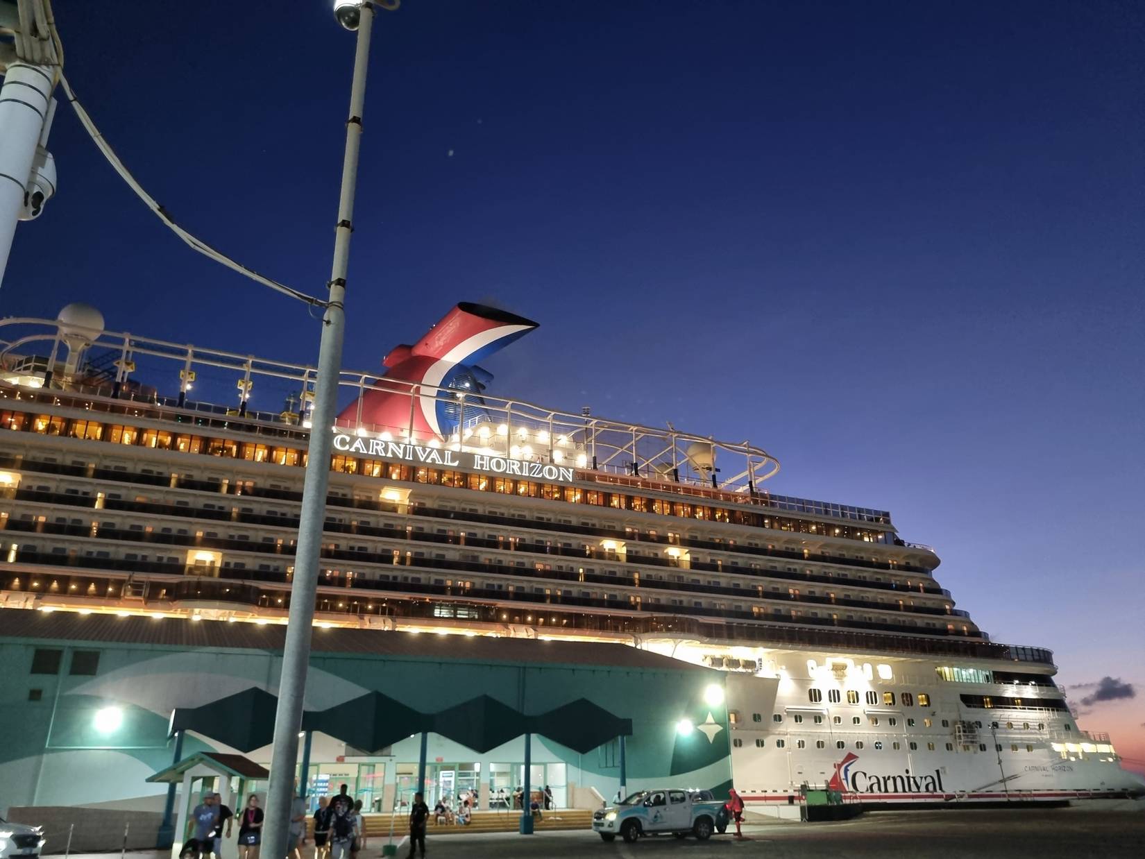 Carnival Cruise Line Mom Arrested On Conquest Ship For Attacking ...
