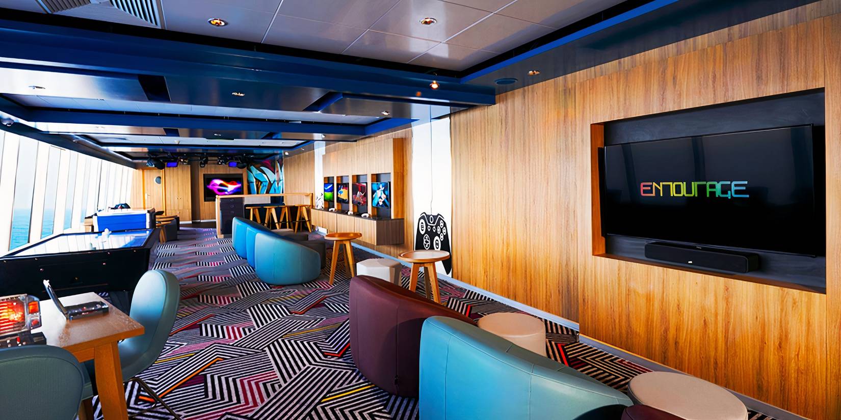 Norwegian Star Cruise Ship Guide: Staterooms, Dining, Activities & What ...