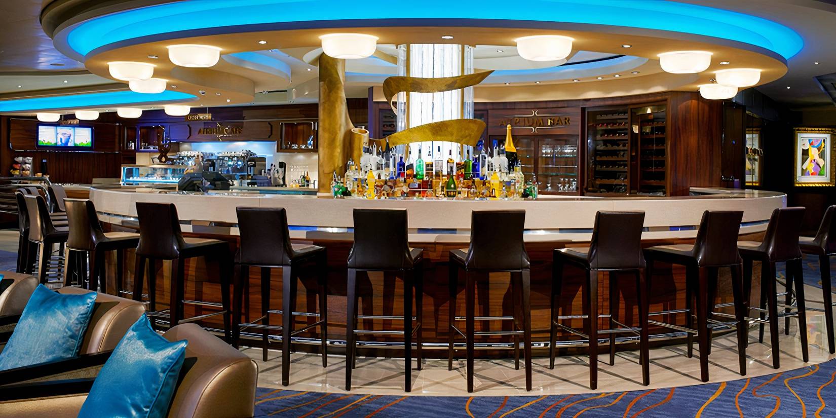 Norwegian Joy Cruise Ship Guide: Staterooms, Dining, Activities & What ...