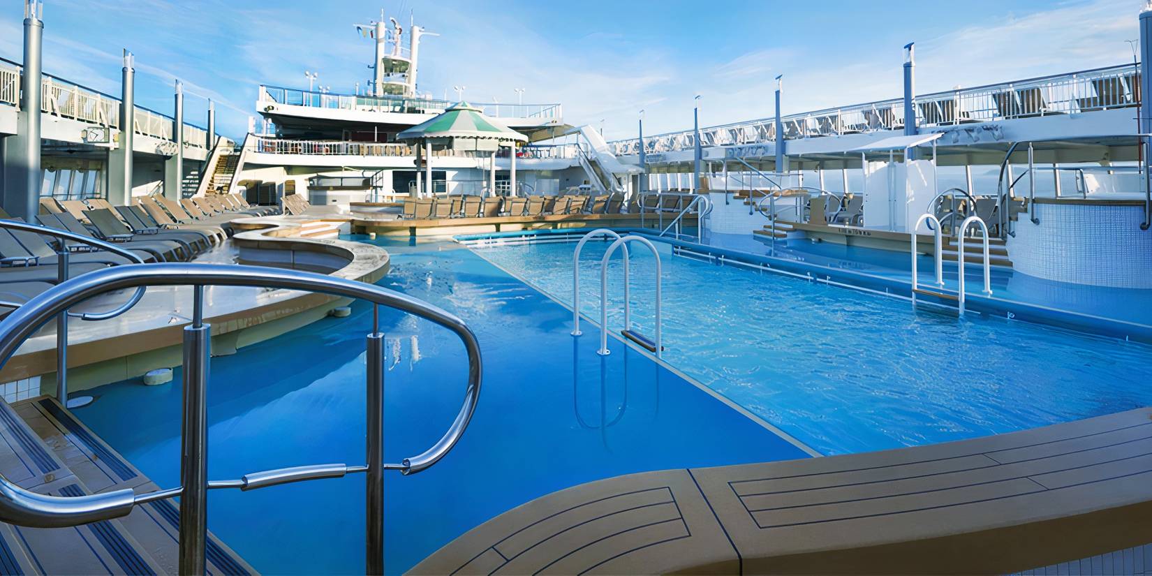 Norwegian Jade Cruise Ship Guide: Staterooms, Dining, Activities & What ...