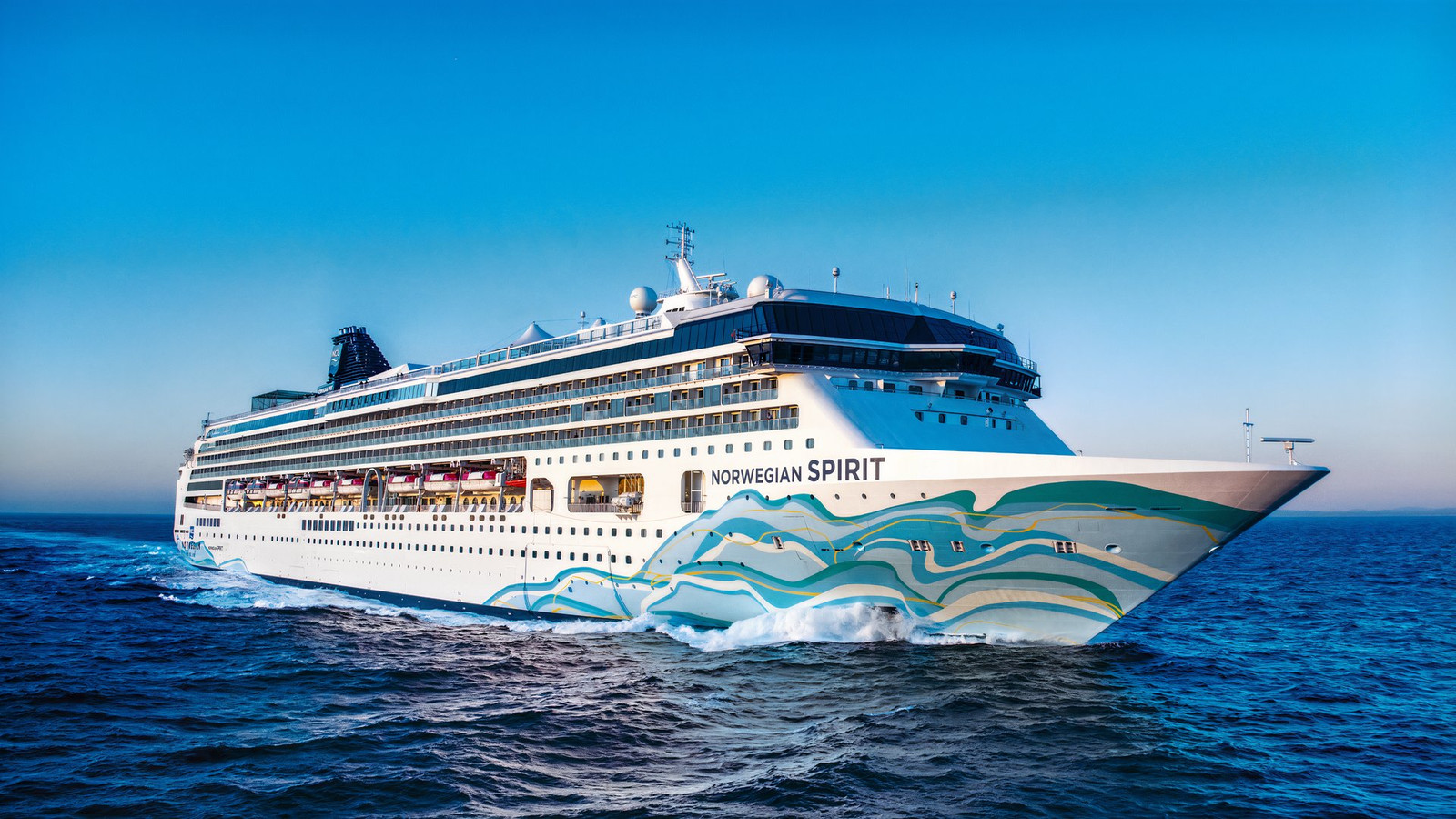 Norwegian Spirit Cruise Ship Guide: Staterooms, Dining, Activities ...