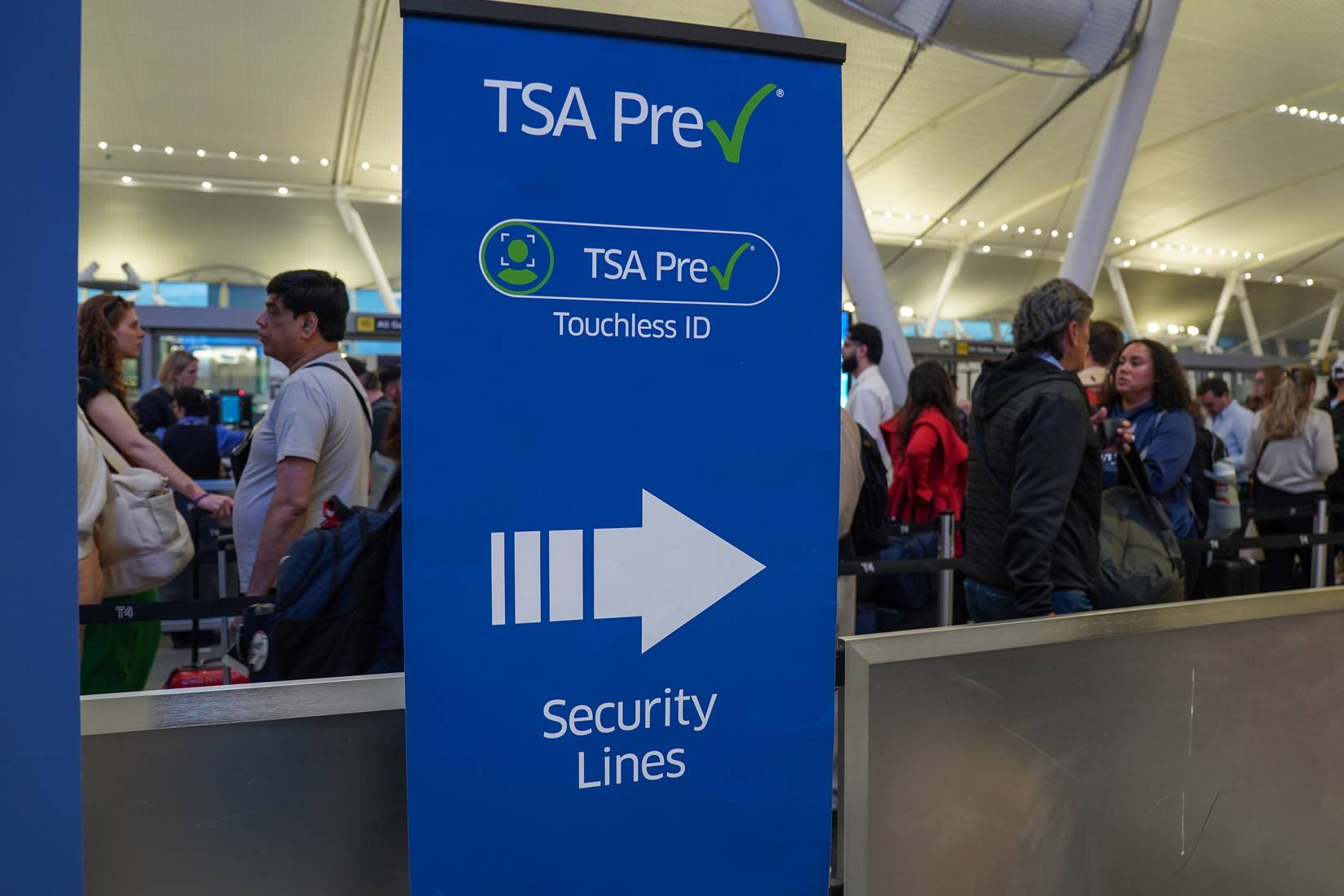 TSA Shoots Down Travelers' Privacy Concerns As Facial Scans Replace ID ...