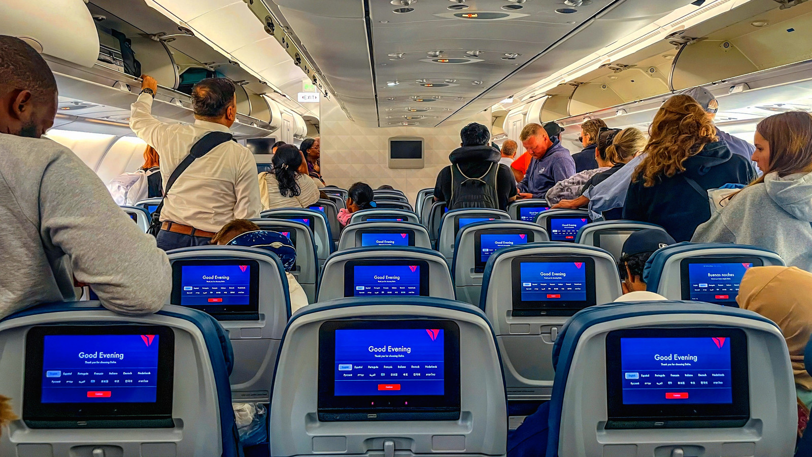Delta Air Lines Passengers Appalled By Traveler’s Brazen Use Of “Banned ...
