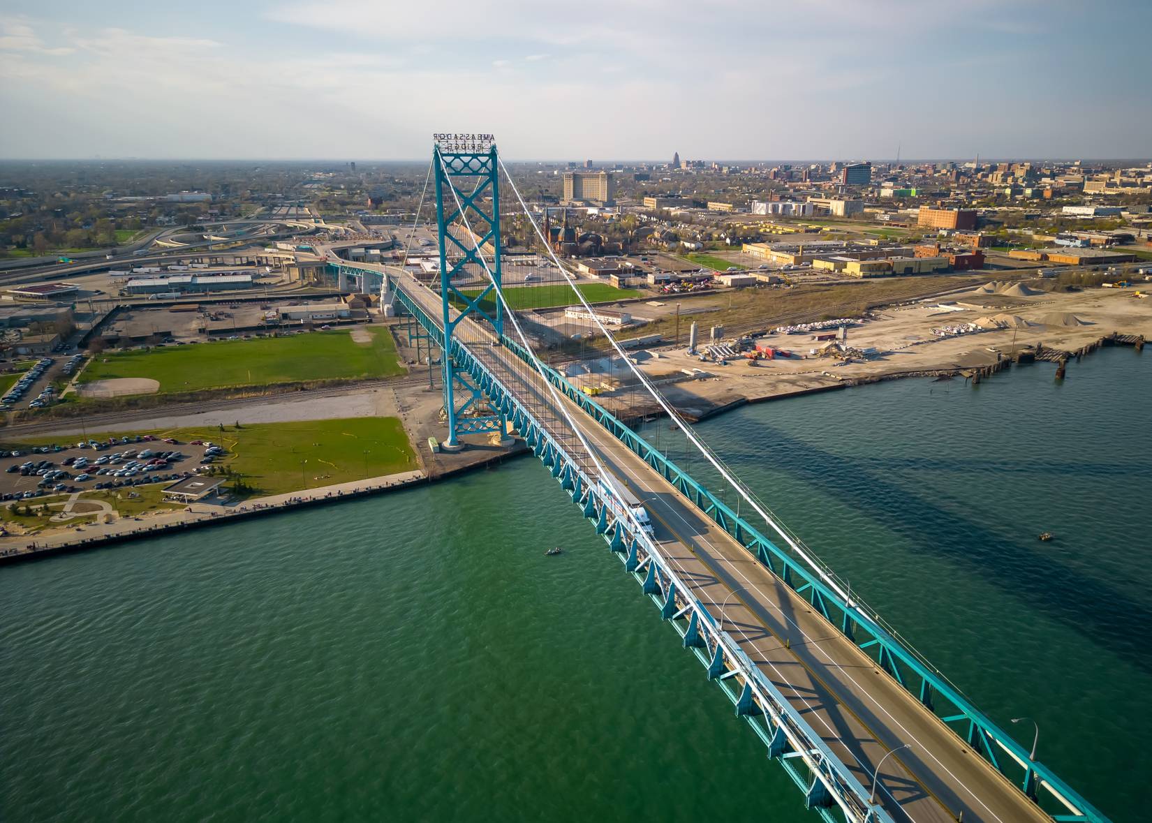The Busiest U.S.-Canada Border Crossing Is Also One Of The World's ...