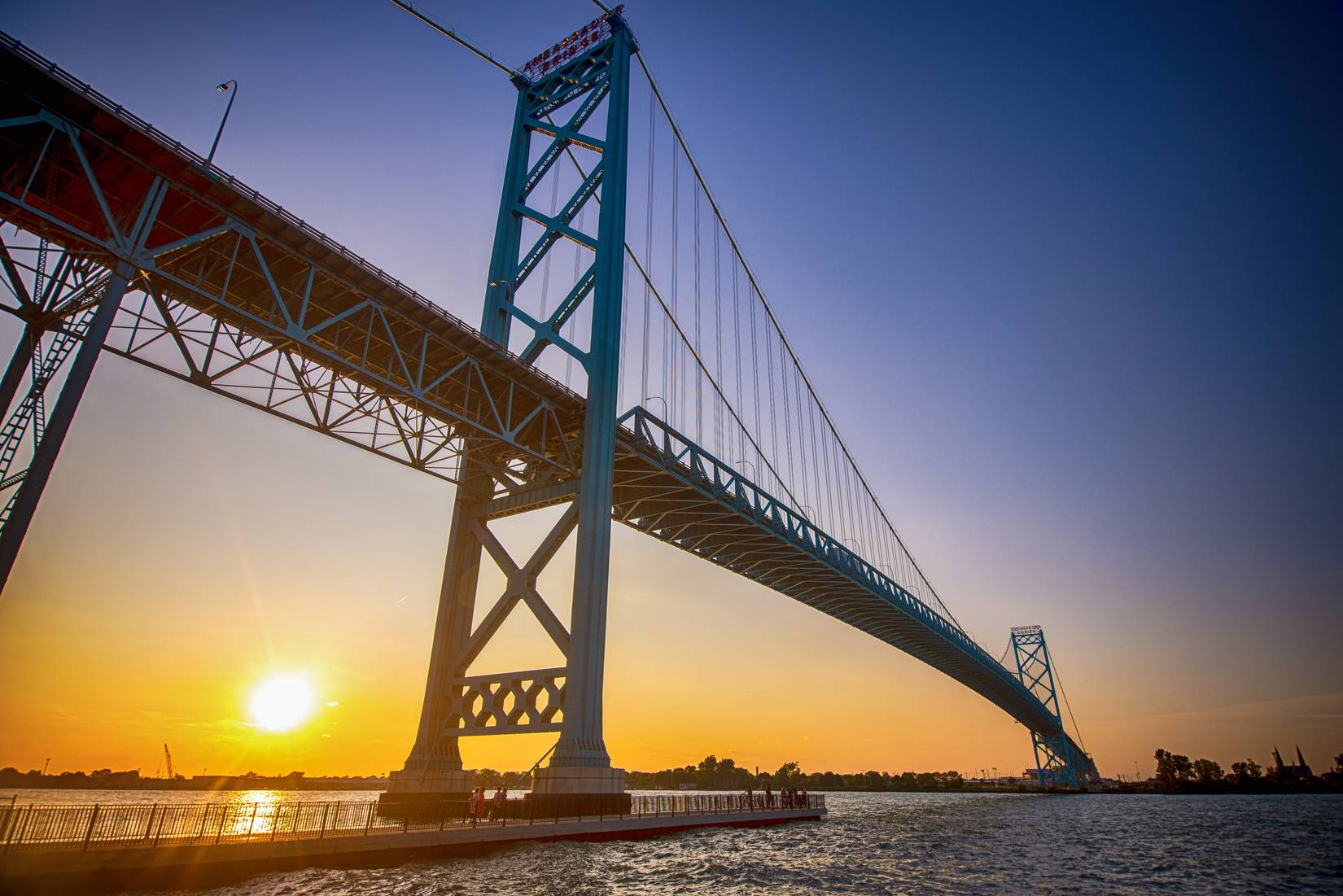 The Busiest U.S.-Canada Border Crossing Is Also One Of The World's ...