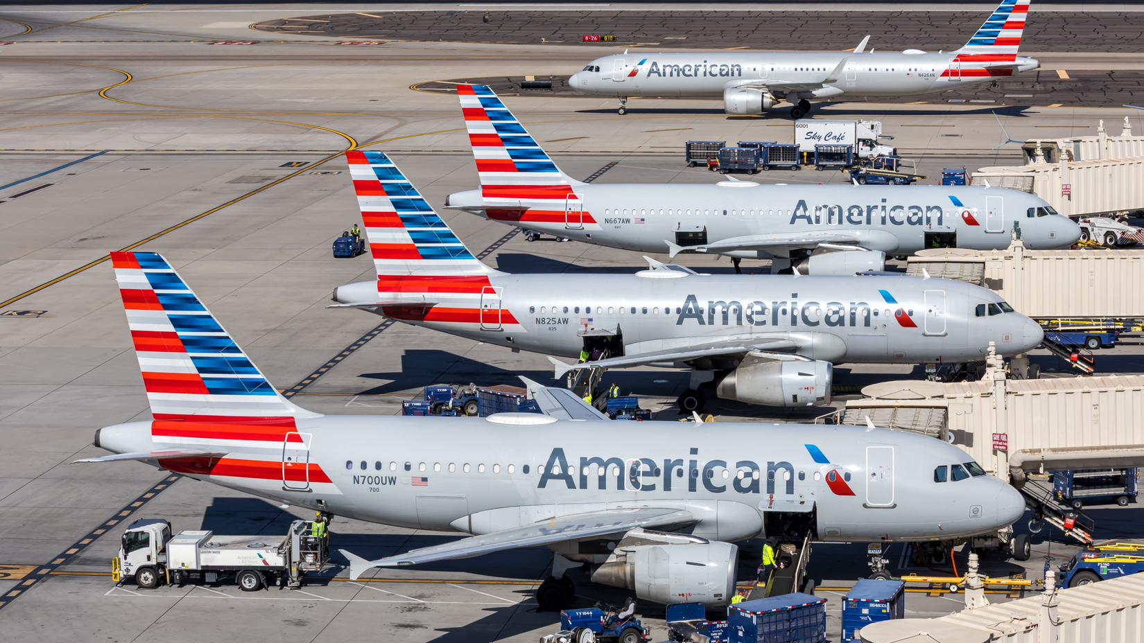 American Airlines Cracks Down On Booking Hack That Saves Passengers ...