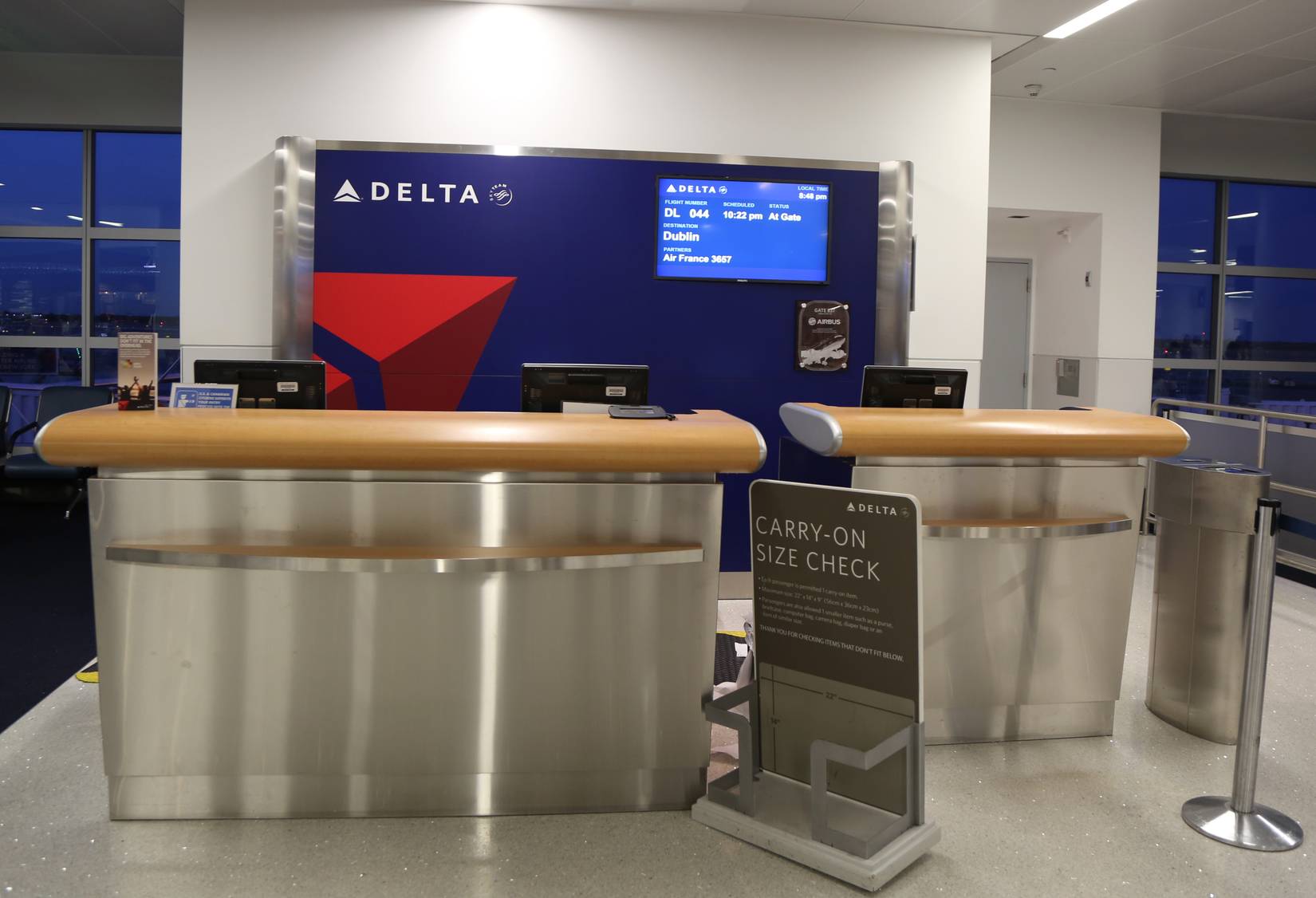 Delta Air Lines Responds To Security Wait Time Concerns At Its Biggest ...