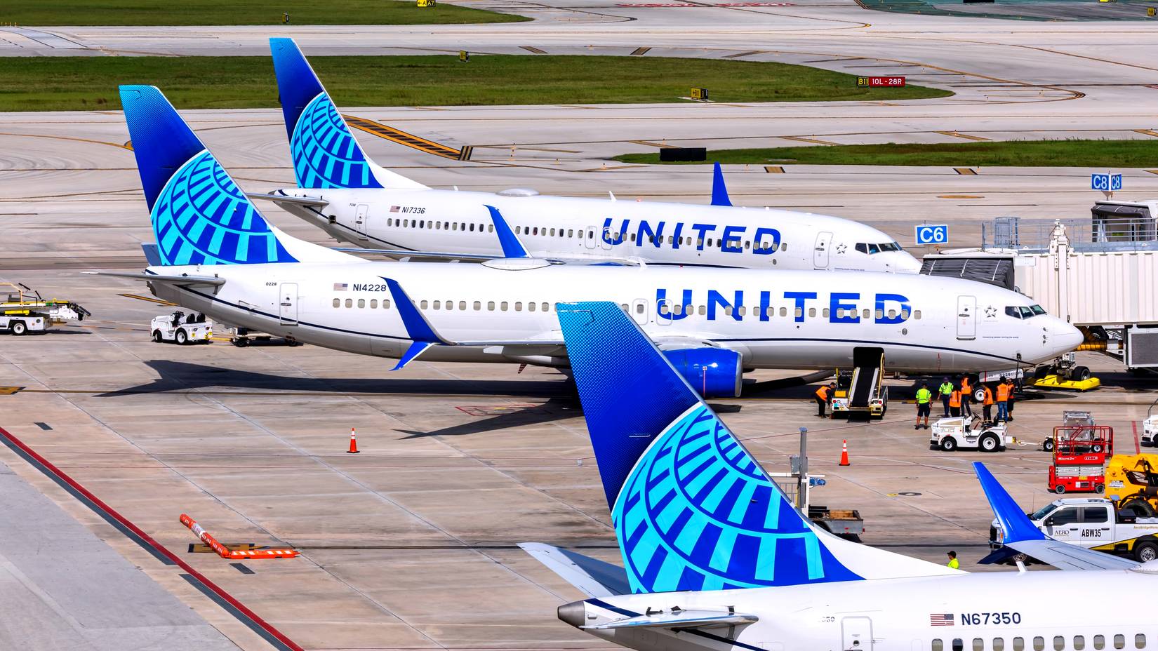United Airlines Flight 1511 Declared A Crime Scene: Banned Object ...