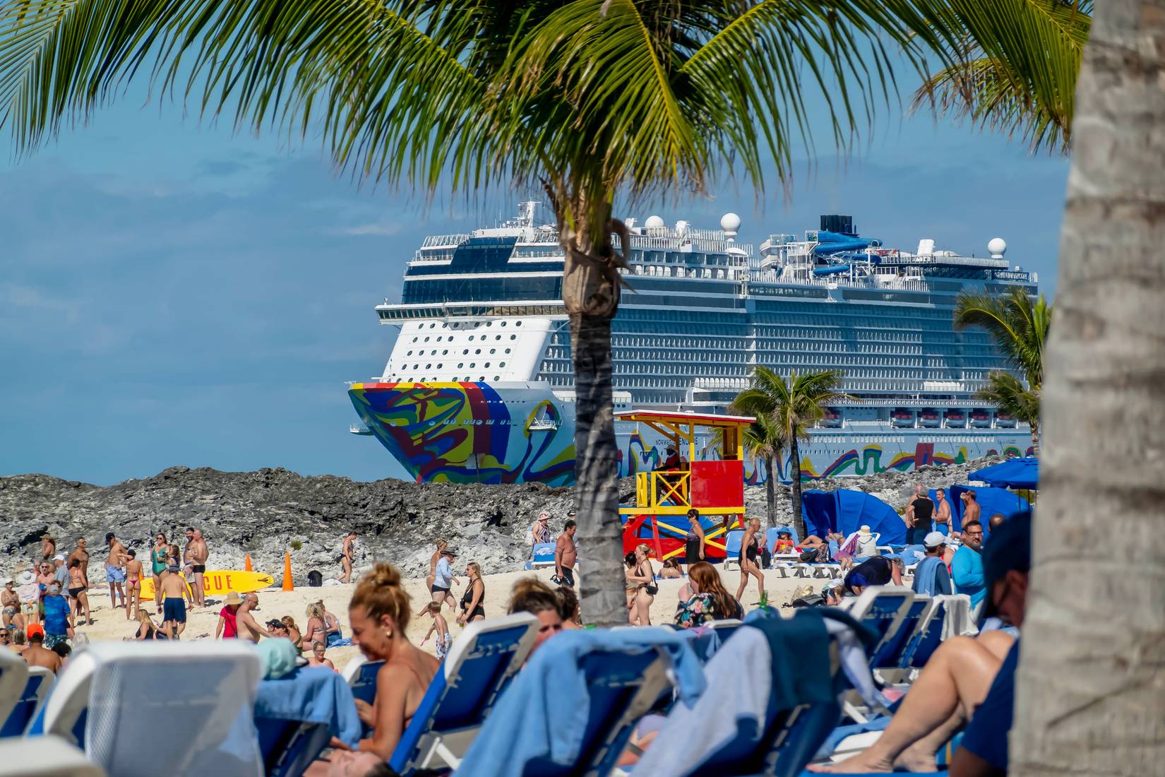 Norwegian Cruise Line Praised For Reversing Controversial Drink Rules ...