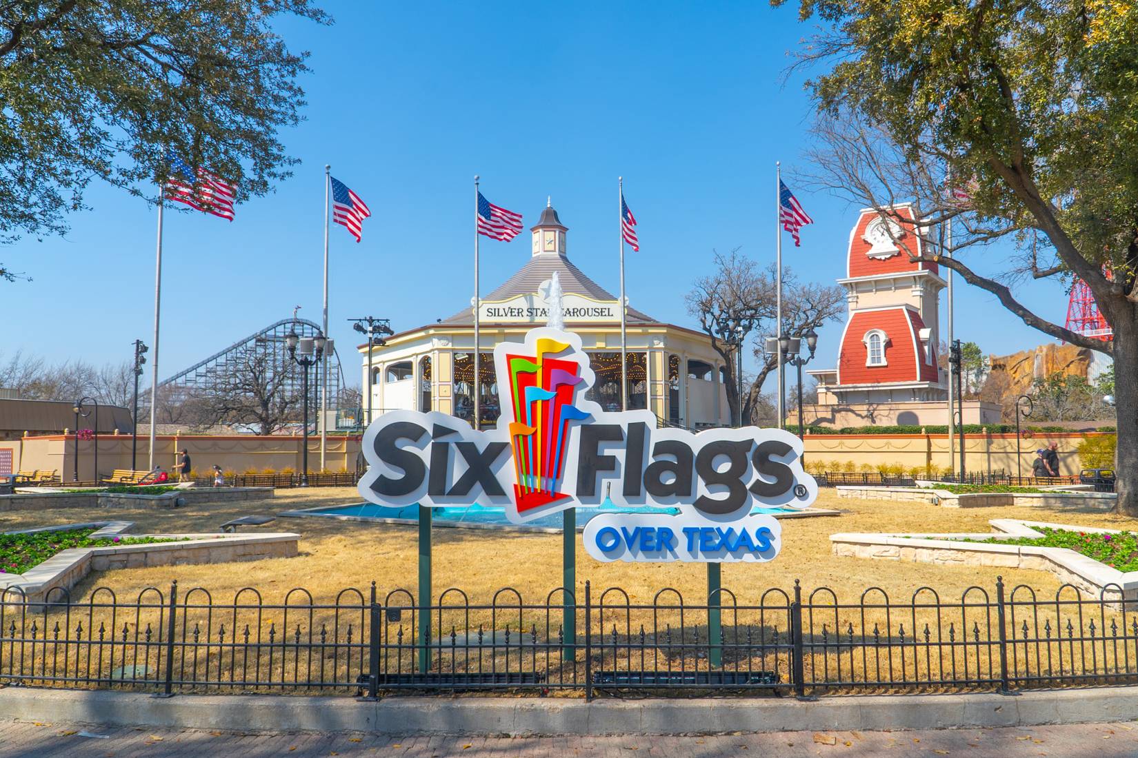 Six Flags Over Texas Changes Entry Rules For Younger Guests With New ...