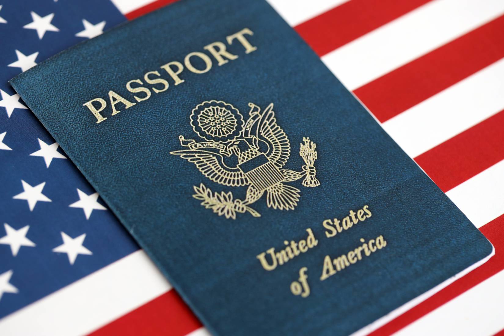 Dallas-Forth Worth International Airport Flags Traveler's "Temu ...