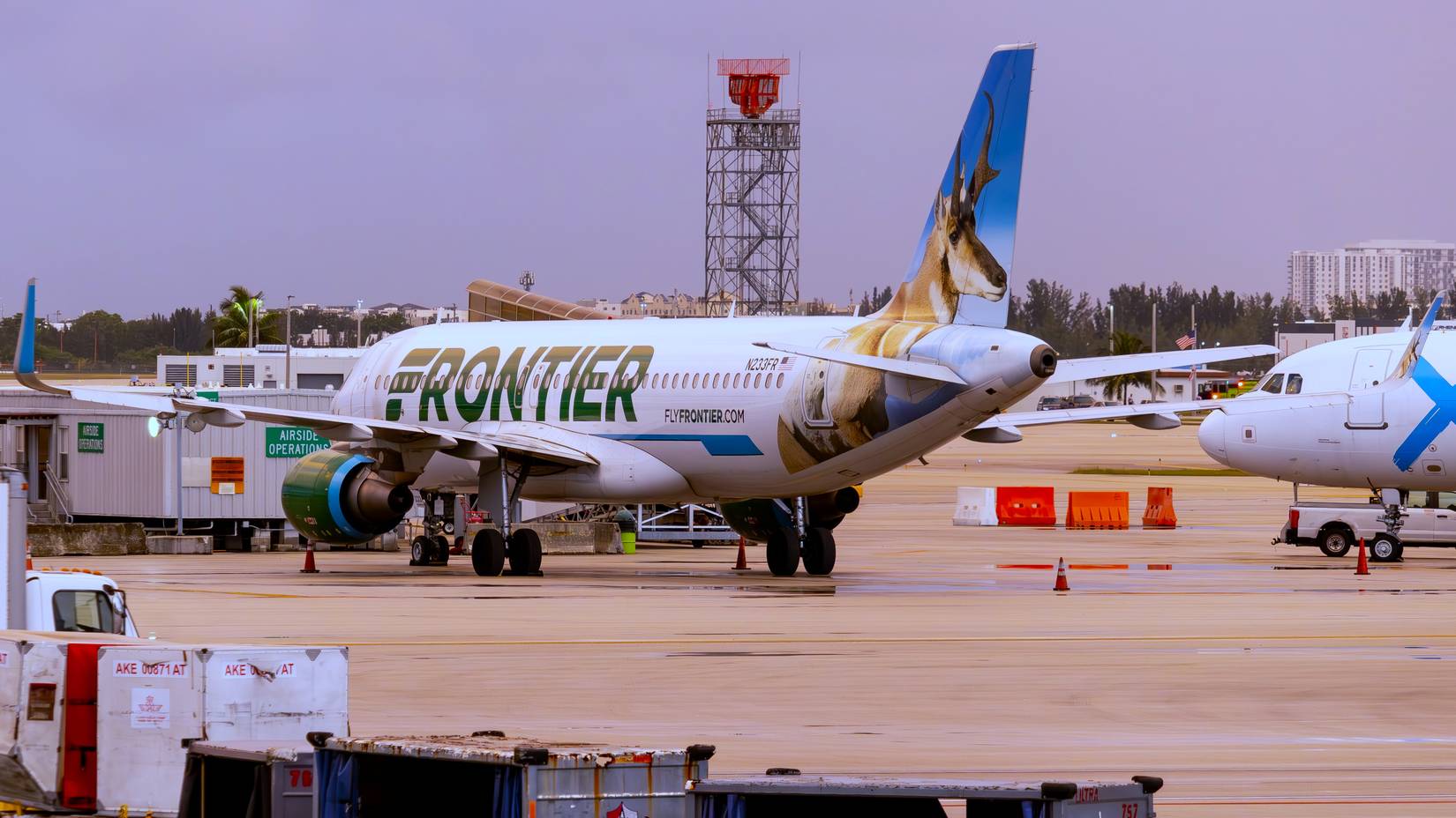 Frontier Airlines Loses Fight To Keep Passengers’ Money After Failing ...