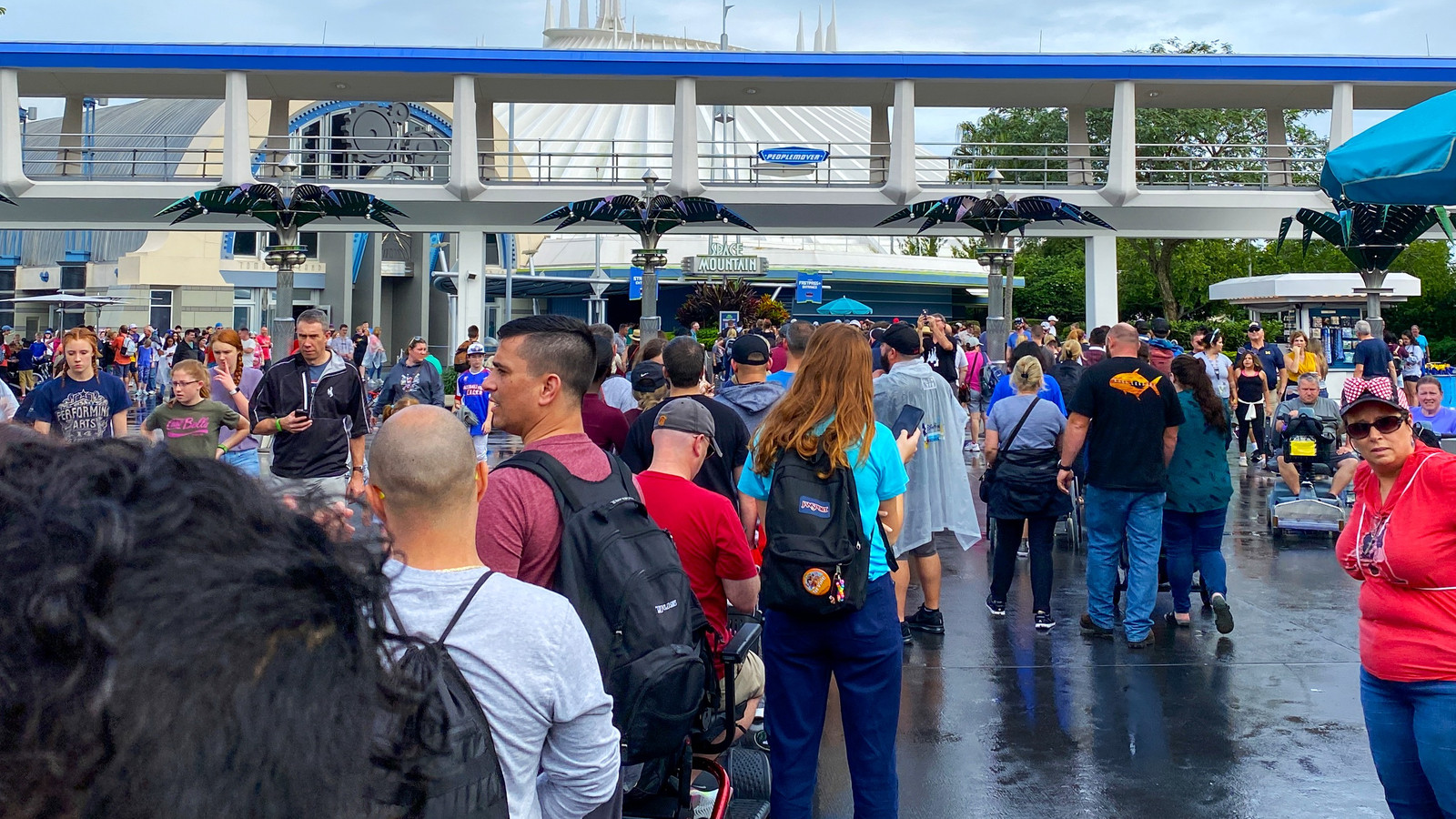 Disney World Guest Arrested And Banned For Life Over Employee Photo ...