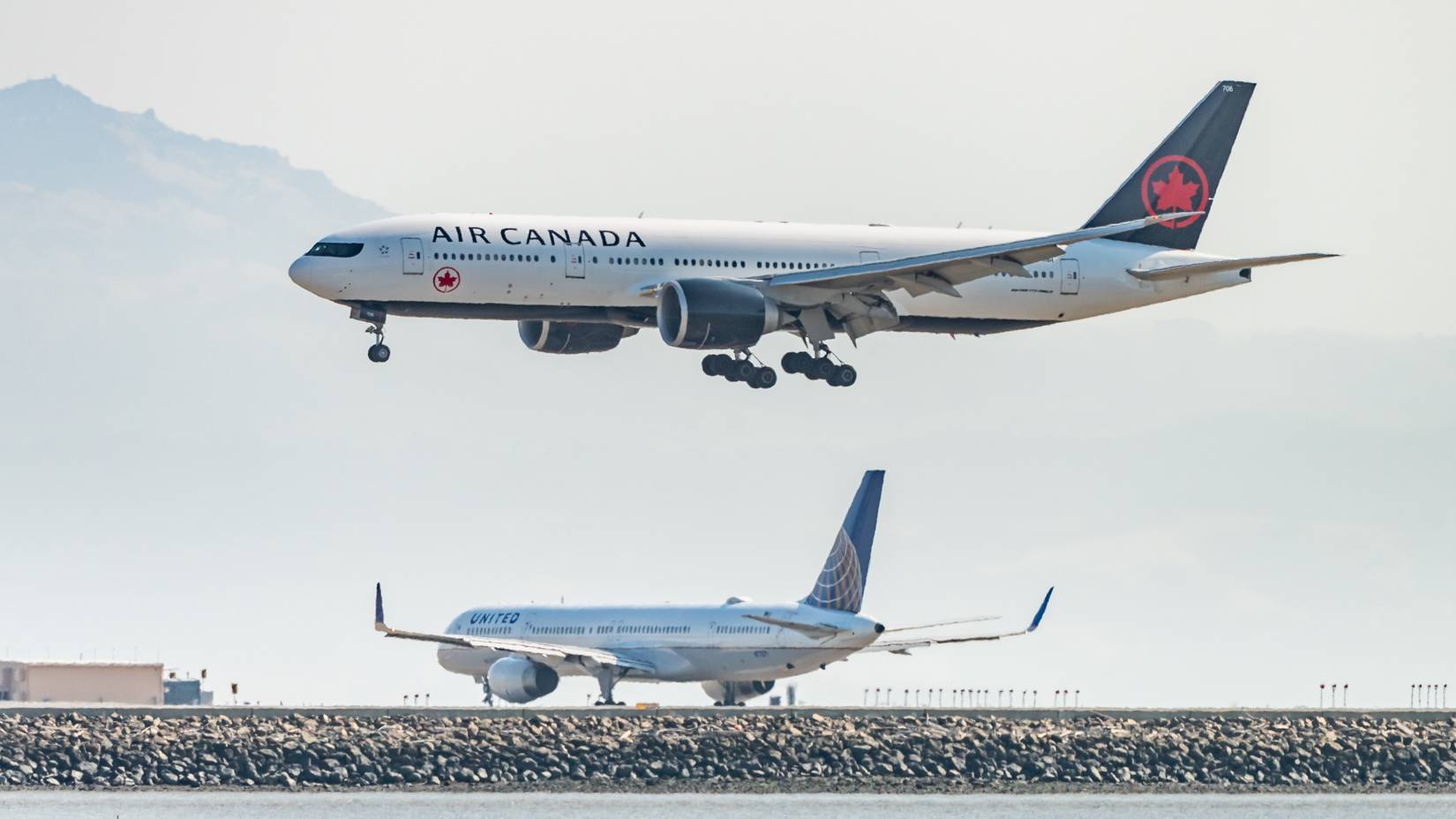 United Airlines' European Partner Enforces Stricter Carry-On Bag Fees ...