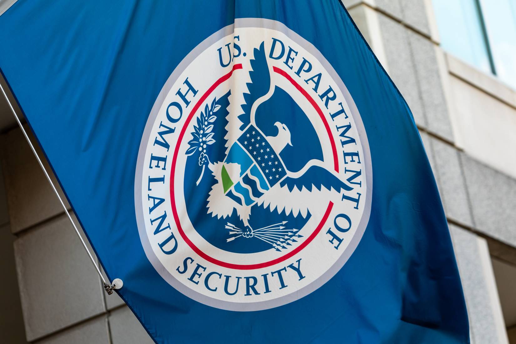 Canadians Warned Of Device Checks At U.S. Border As Homeland Security ...