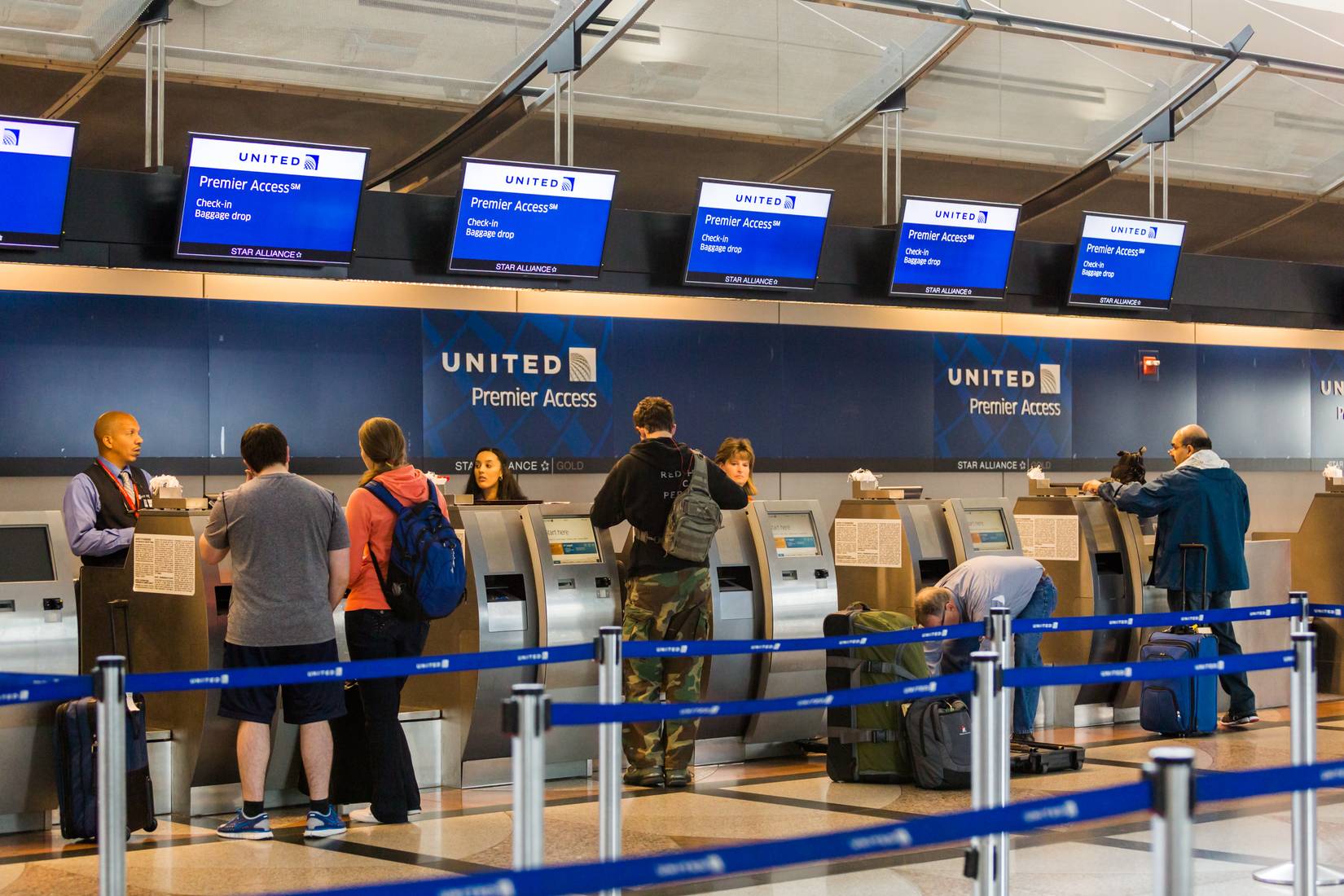 United Airlines CEO Issues Summer Travel Warning As Passengers Will Be ...