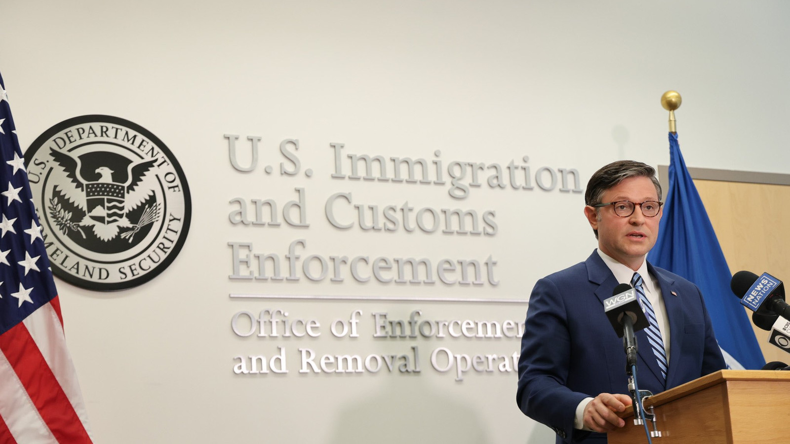 U.S. Customs And Border Protection Warns Travelers Of $100,000 Fine For ...