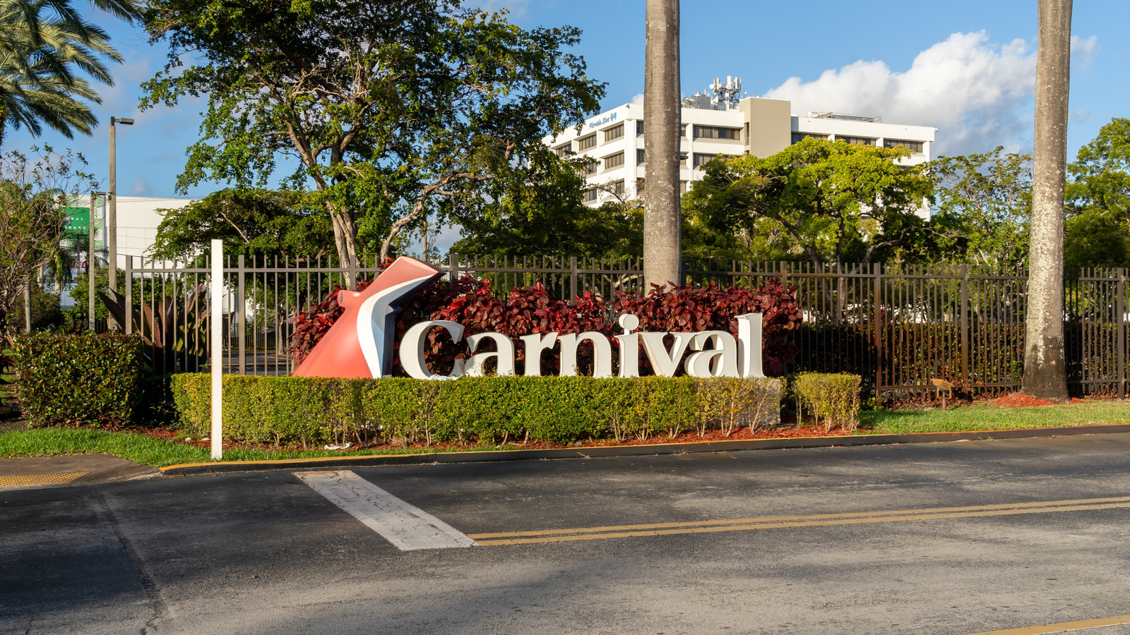 Carnival Cruise Line Notifies Victims Over Data Breach That Leaked ...