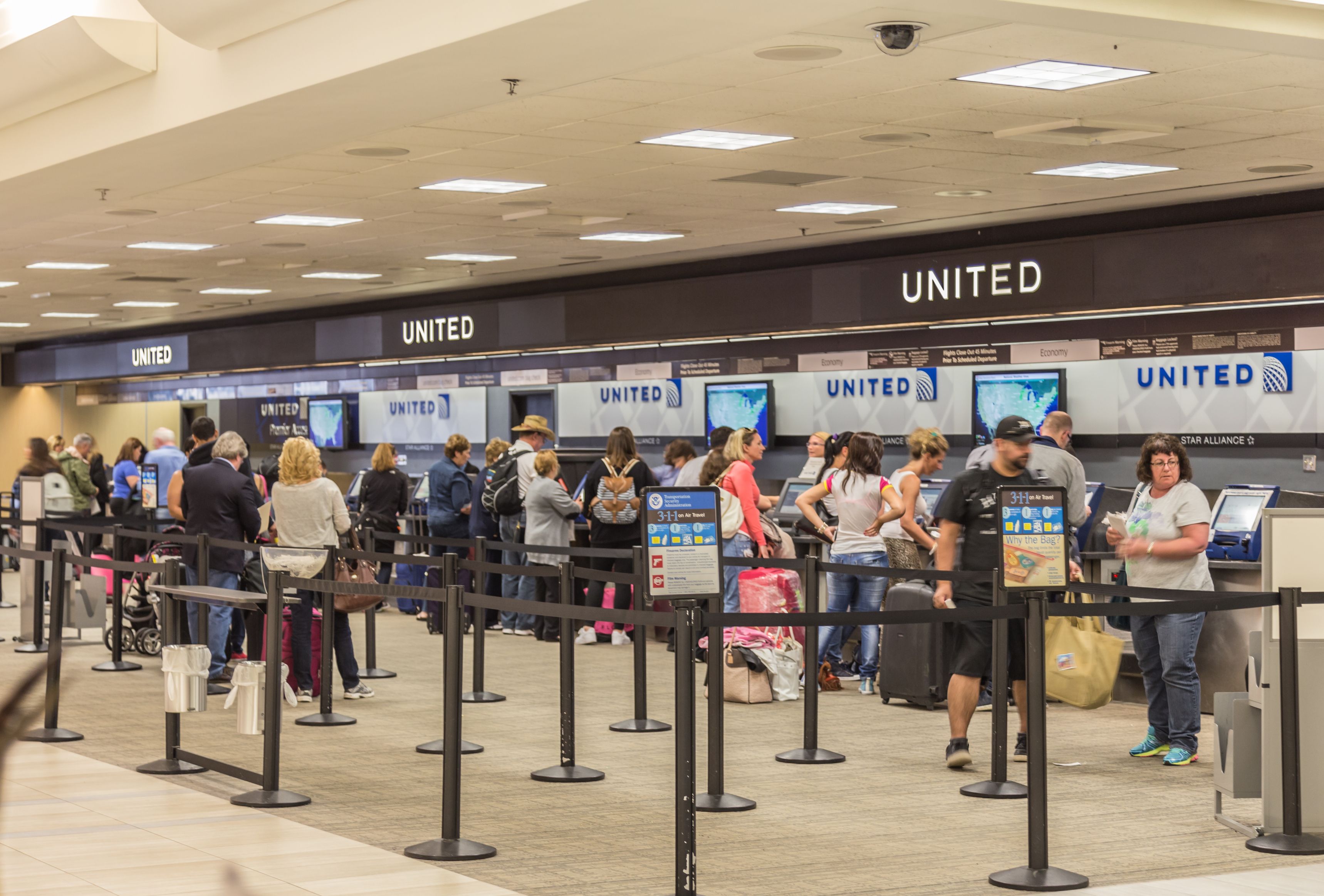 United Airlines Reaches Out To Passengers Over Cancellations After The ...