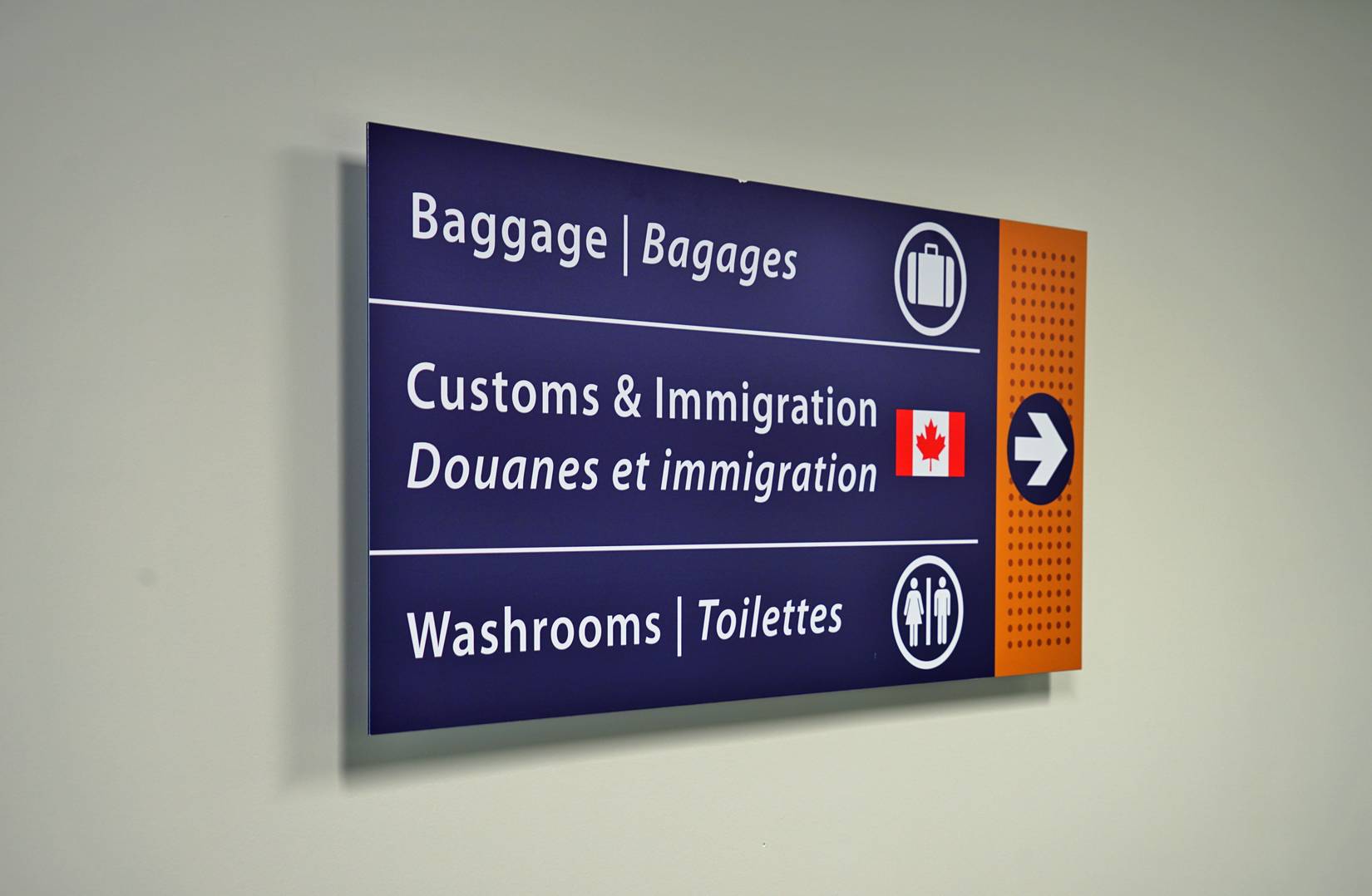 Canadian Border Officers Issue Travel Warning After Confiscating ...