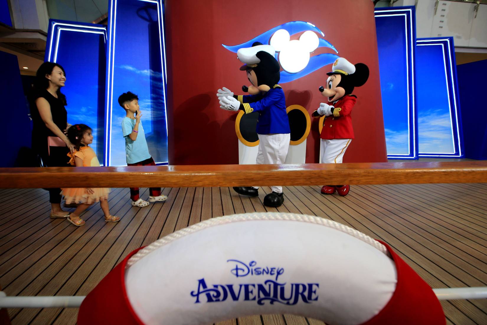 Disney Cruise Line Adds "First-Ever" New Fee To One Of Its Most Popular ...