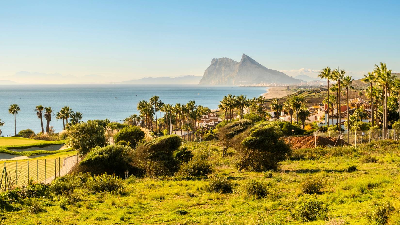 Canadian Government Alerts Travelers On Unusual New Entry Rule For ...