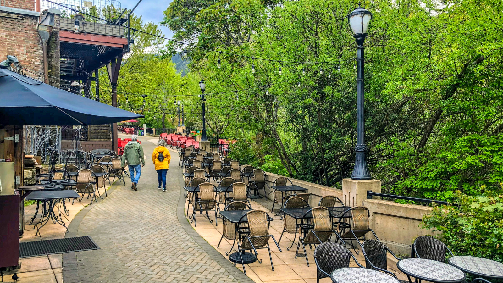 America's Best Place To Retire On The West Coast Is This Underrated Town